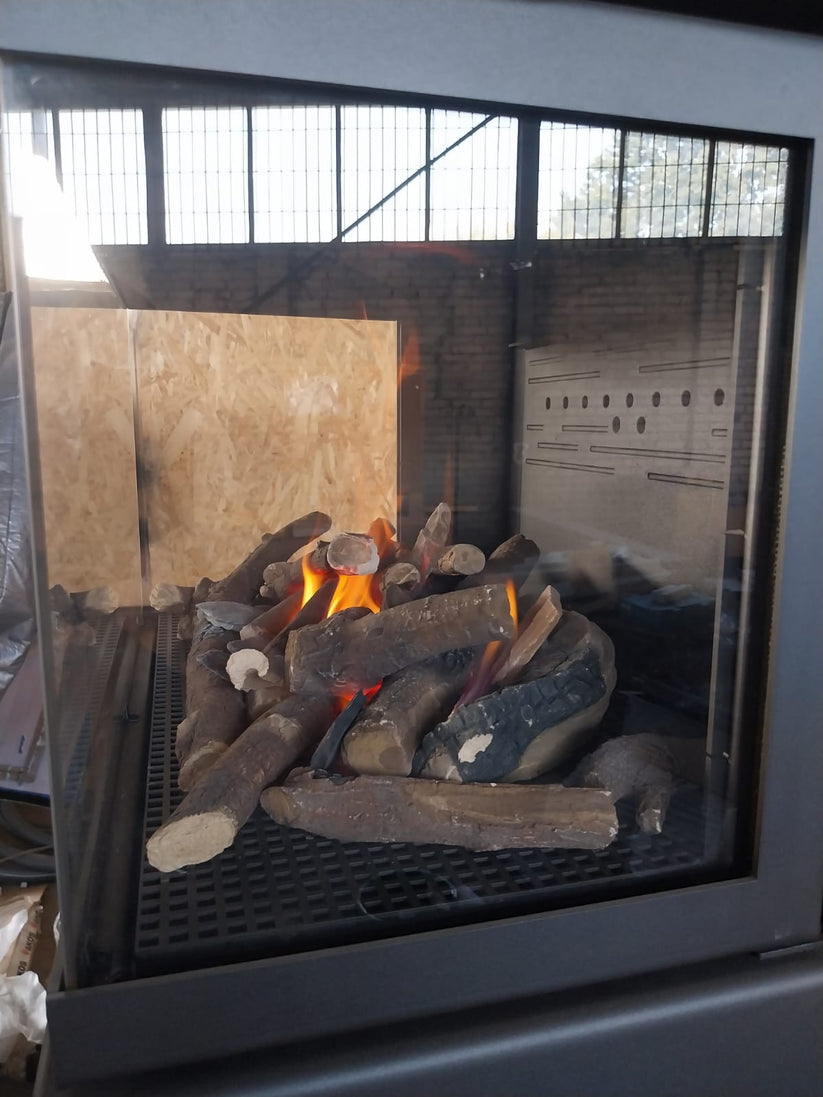 KFD Ariana 3-Sided Glass Direct Vent Gas Fireplace | LP & Natural Gas ...